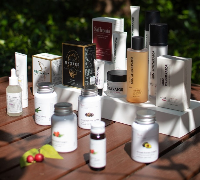 Unichi 11 Pearls Sunscreen Lotion SPF50+ 60ml | Natonic