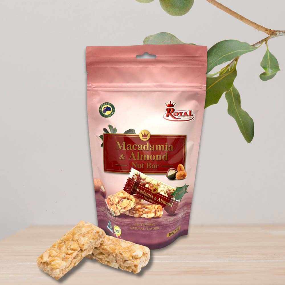 Royal Confectionery Macadamia & Almond Nut Bar 200g | Natonic